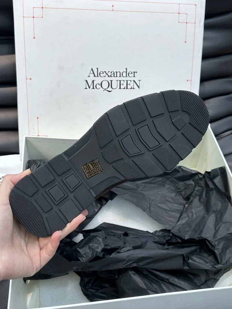 1:1 copy Alexander Mcqueen Boots