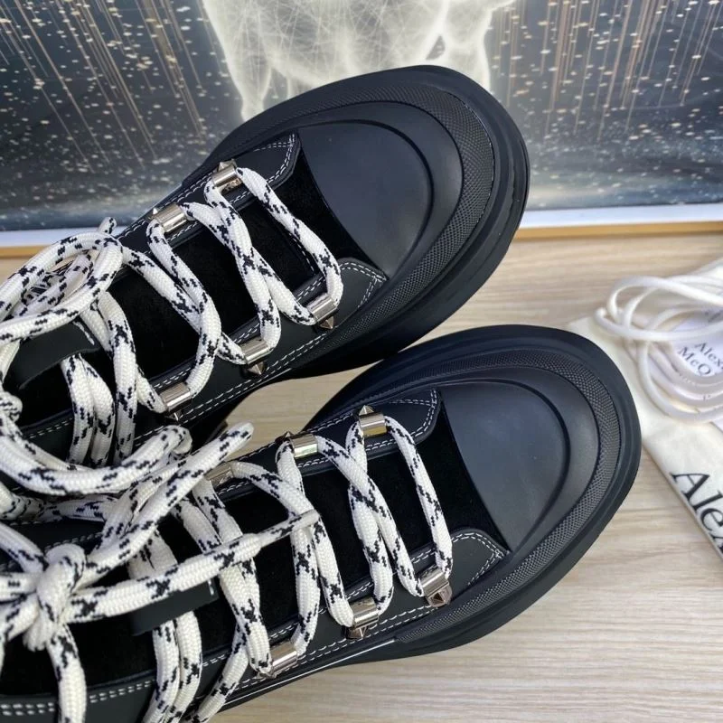 Official Alexander Mcqueen Boots