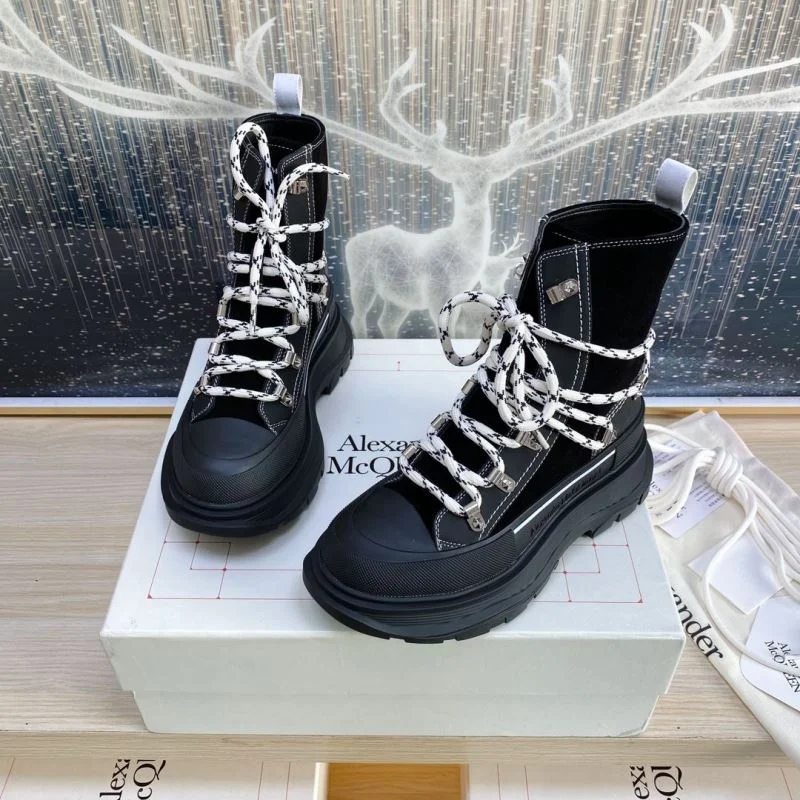 Official Alexander Mcqueen Boots