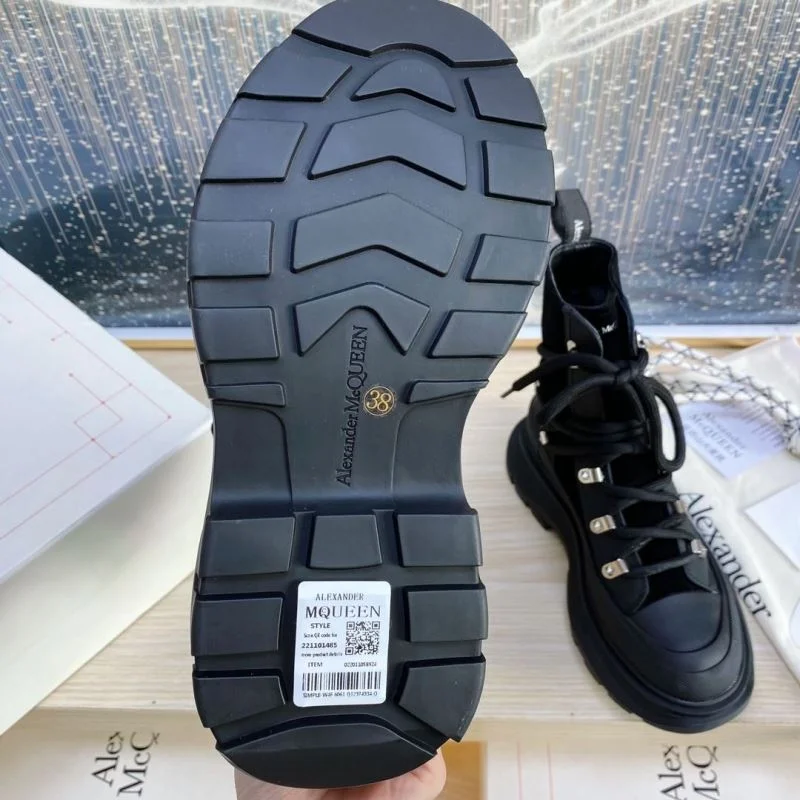 Value-priced Alexander Mcqueen Boots