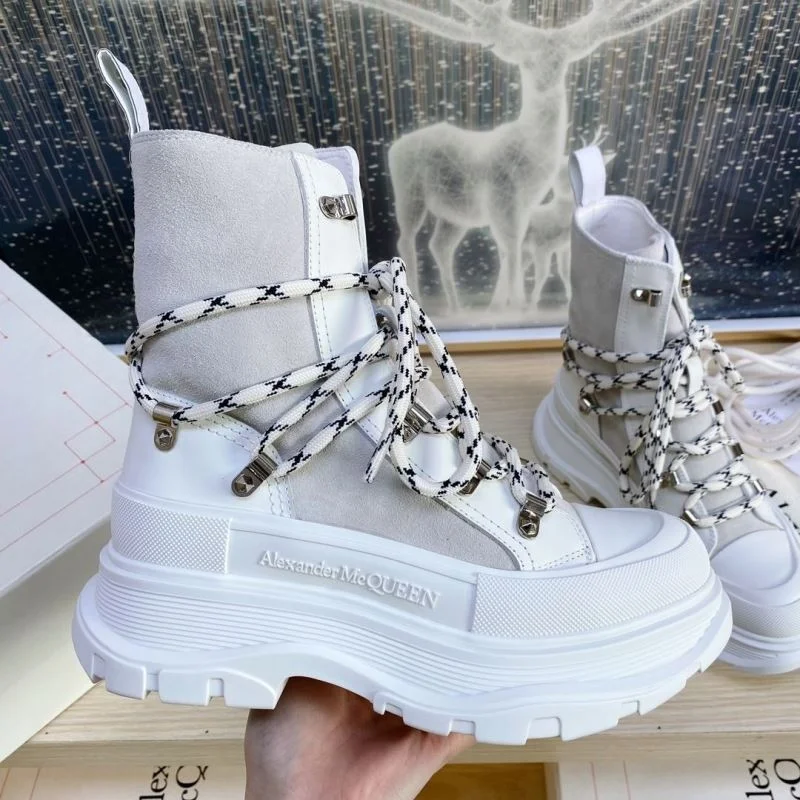Reasonably priced Alexander Mcqueen Boots