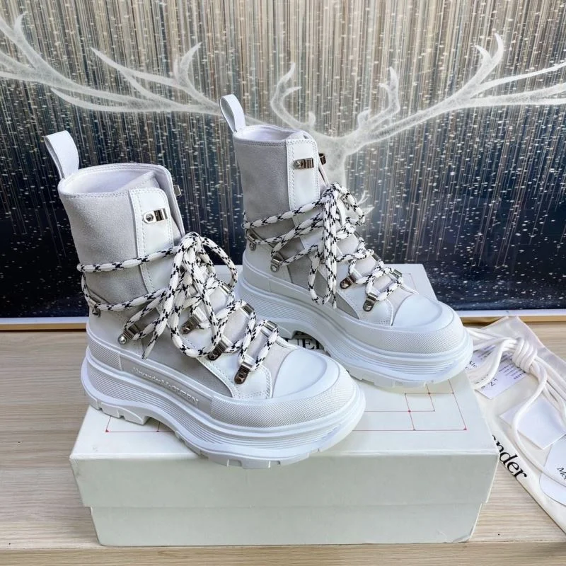 Reasonably priced Alexander Mcqueen Boots