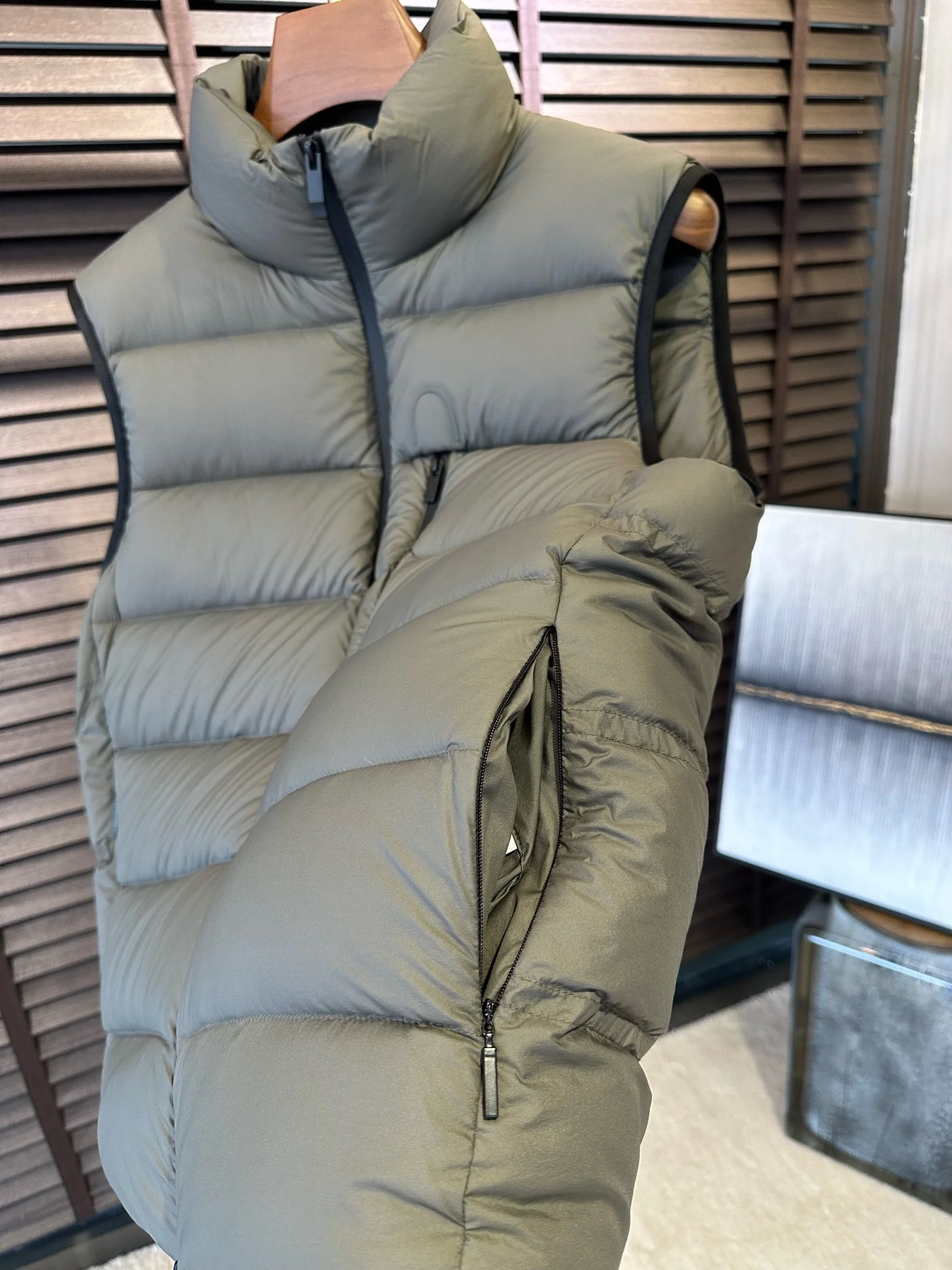 Genuine Alexander Mcqueen Down Jackets