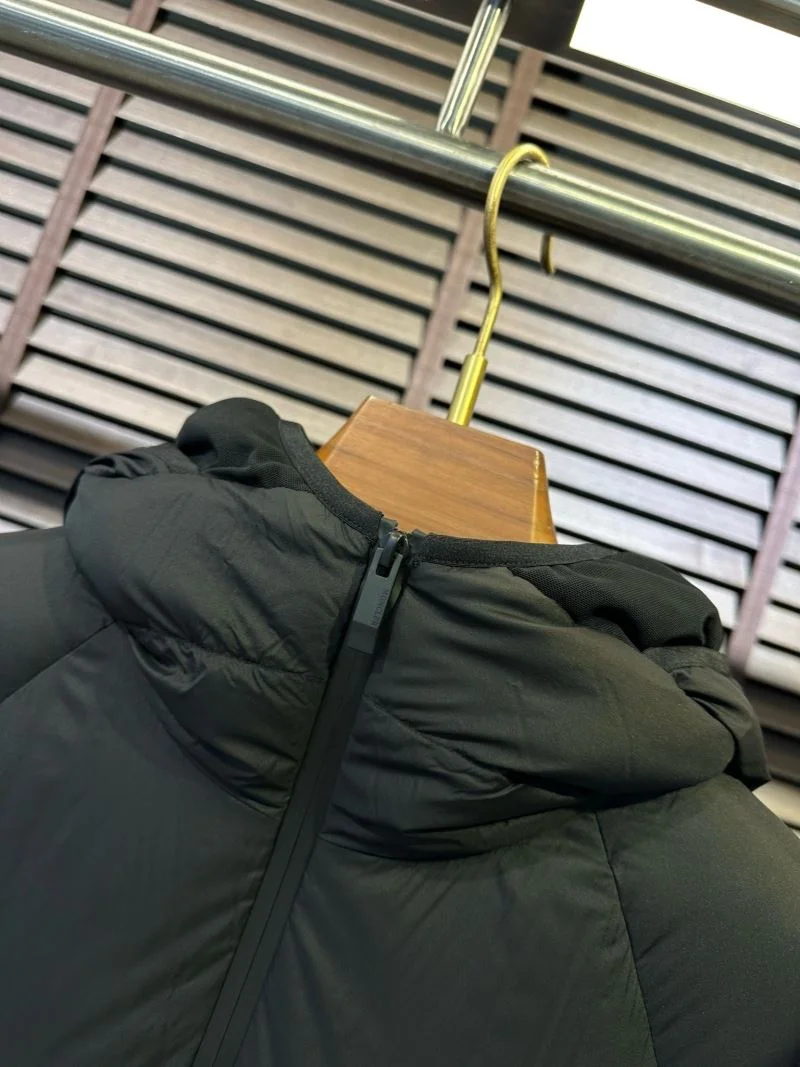 Brand-original Alexander Mcqueen Down Jackets