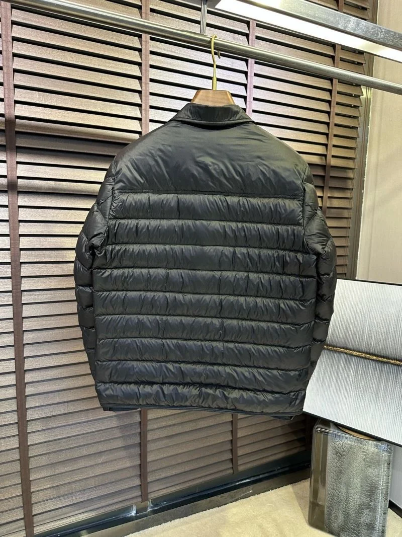 Top mirror Alexander Mcqueen Down Jackets
