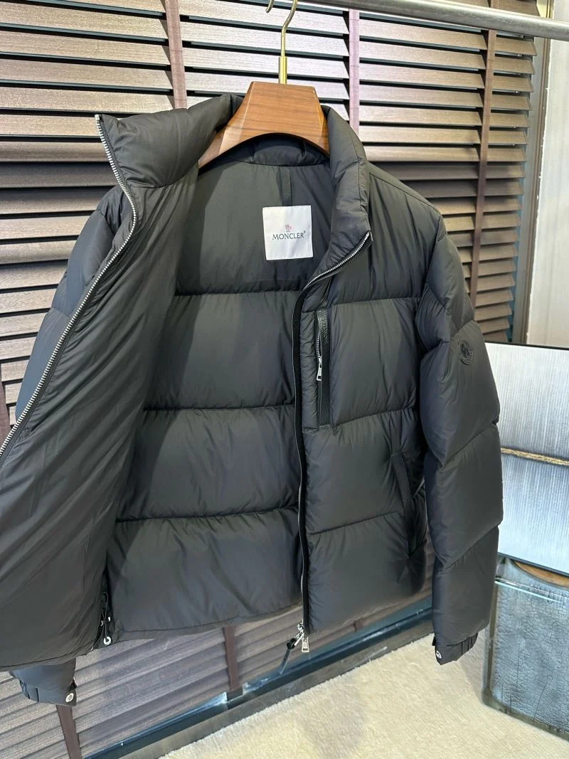 Top mirror Alexander Mcqueen Down Jackets