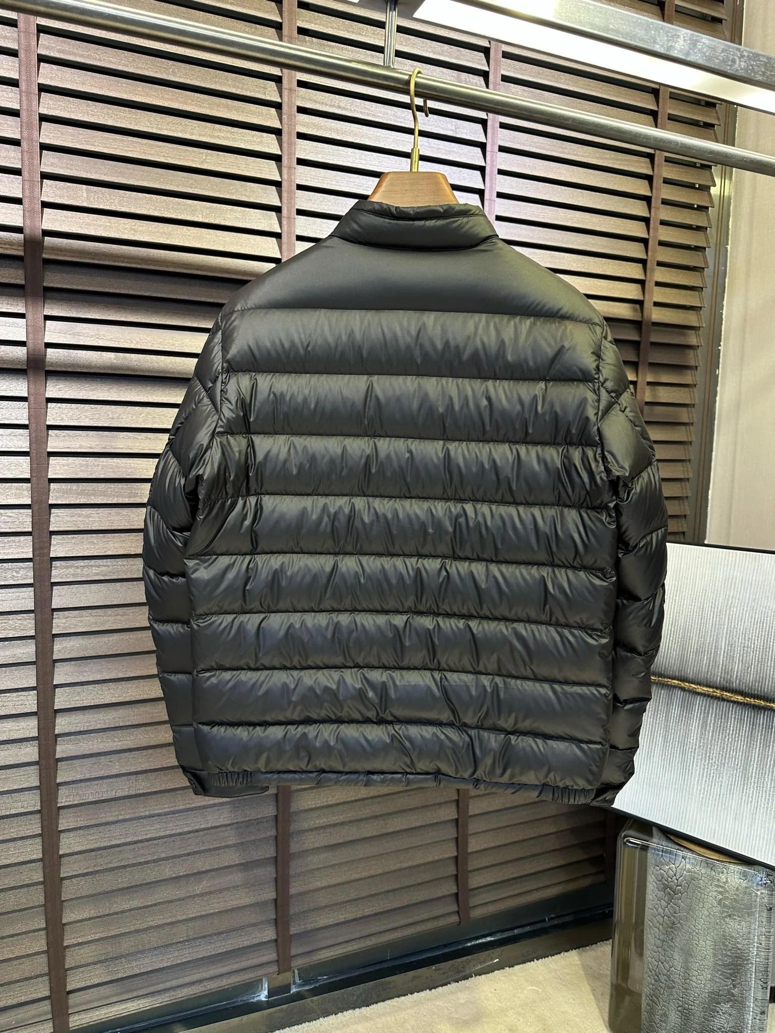 Factory-made Alexander Mcqueen Down Jackets