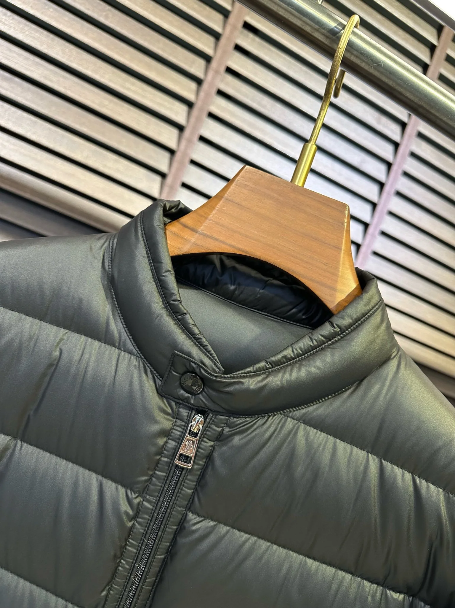 Factory-made Alexander Mcqueen Down Jackets