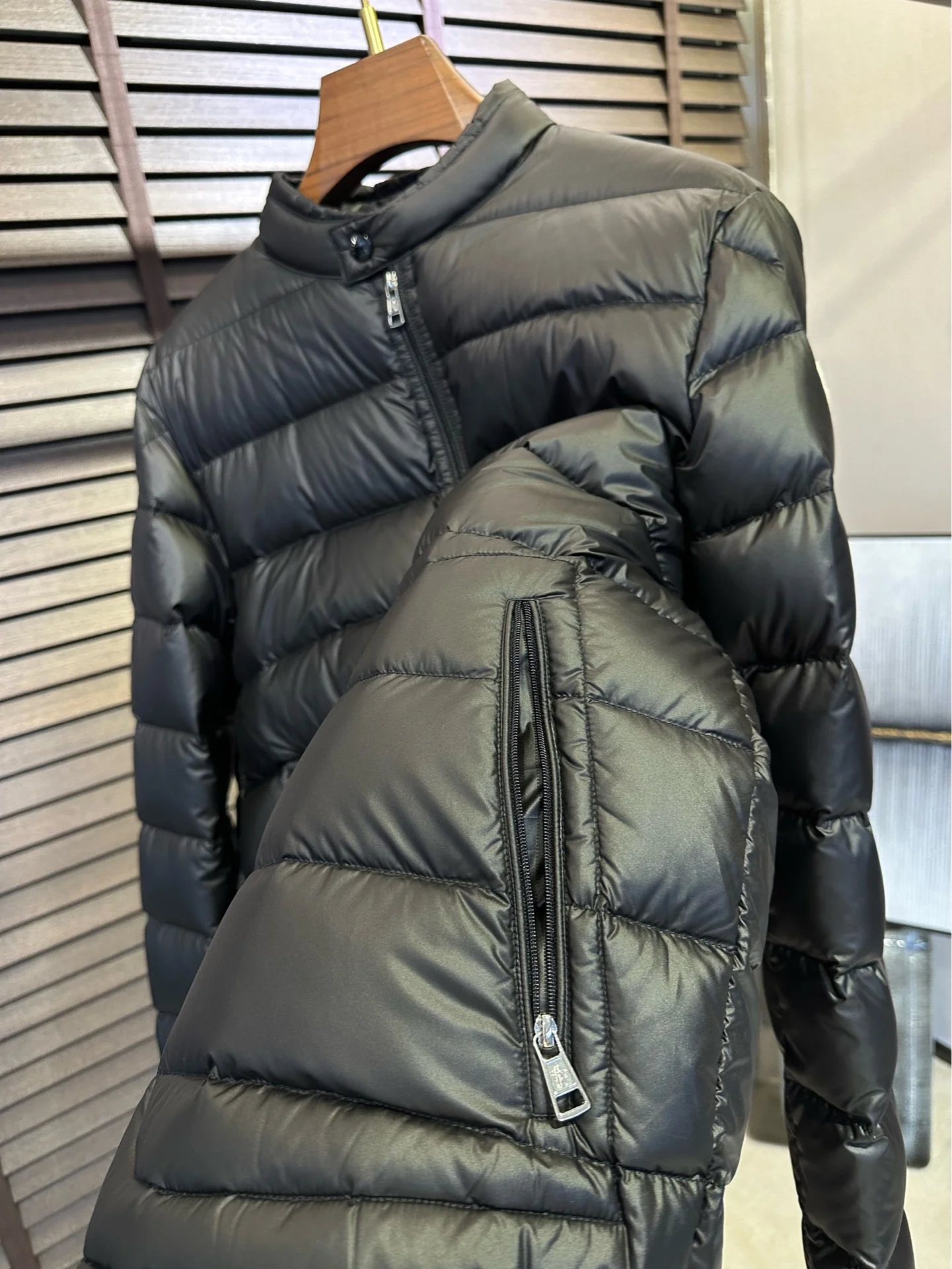 Factory-made Alexander Mcqueen Down Jackets
