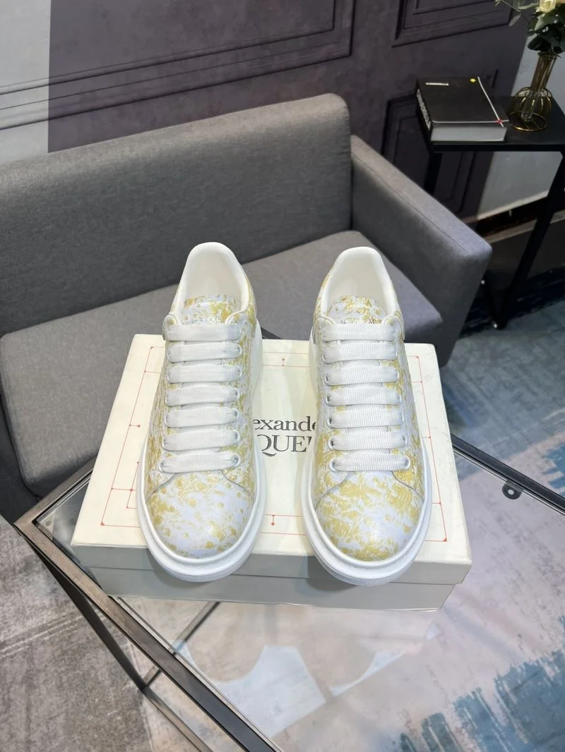 Alexander Mcqueen Low Shoes