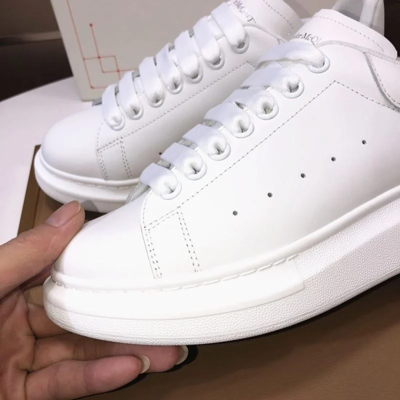 High fidelity Alexander Mcqueen Low Shoes