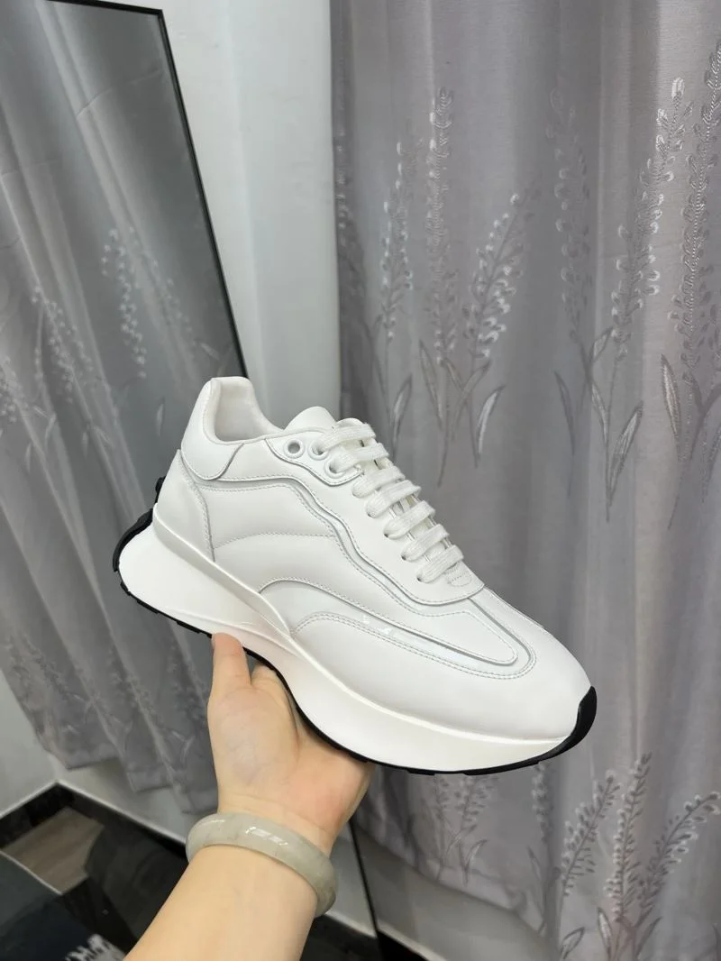 Reasonably priced Alexander Mcqueen Low Shoes