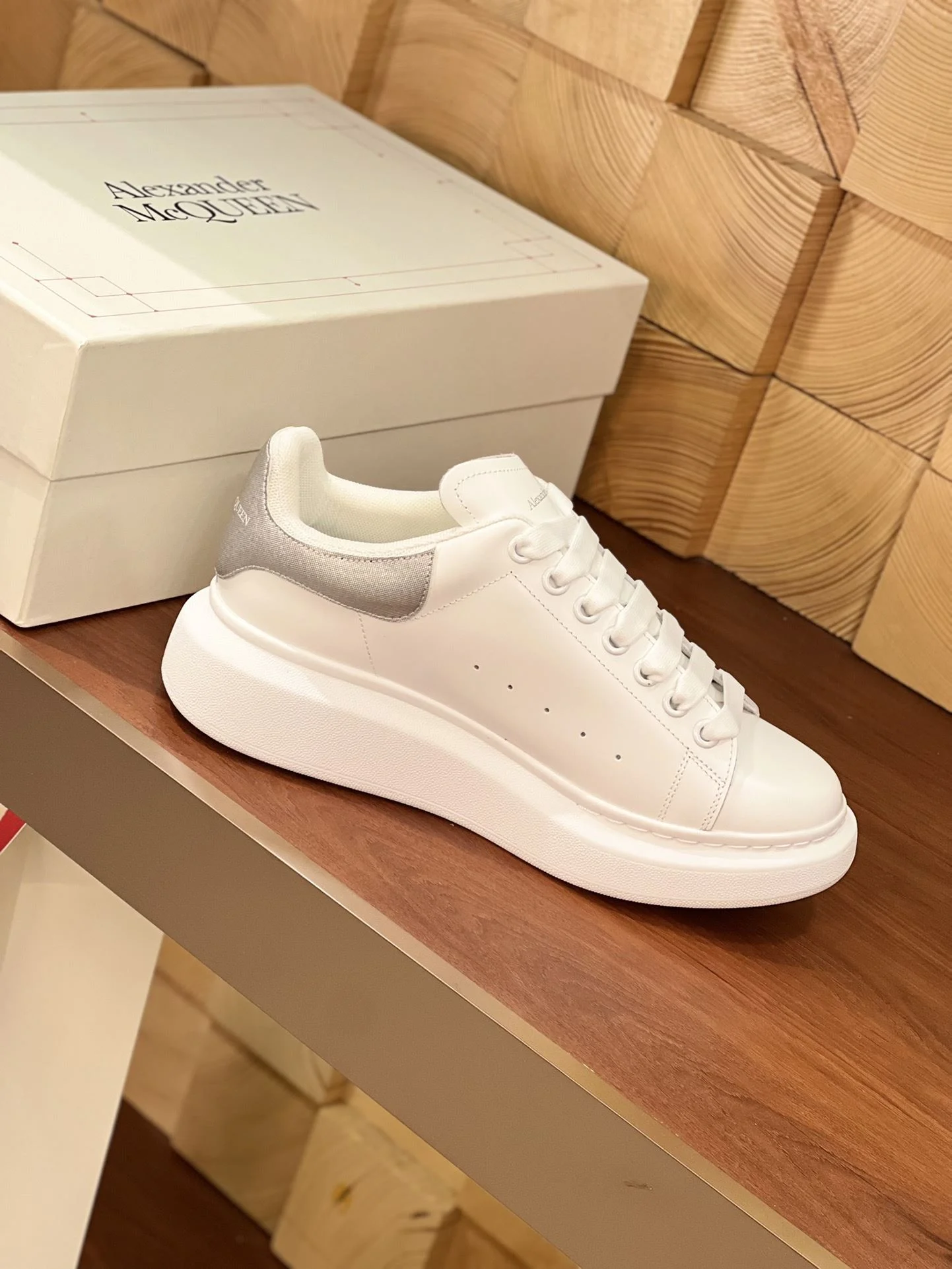 Inexpensive Alexander Mcqueen Low Shoes