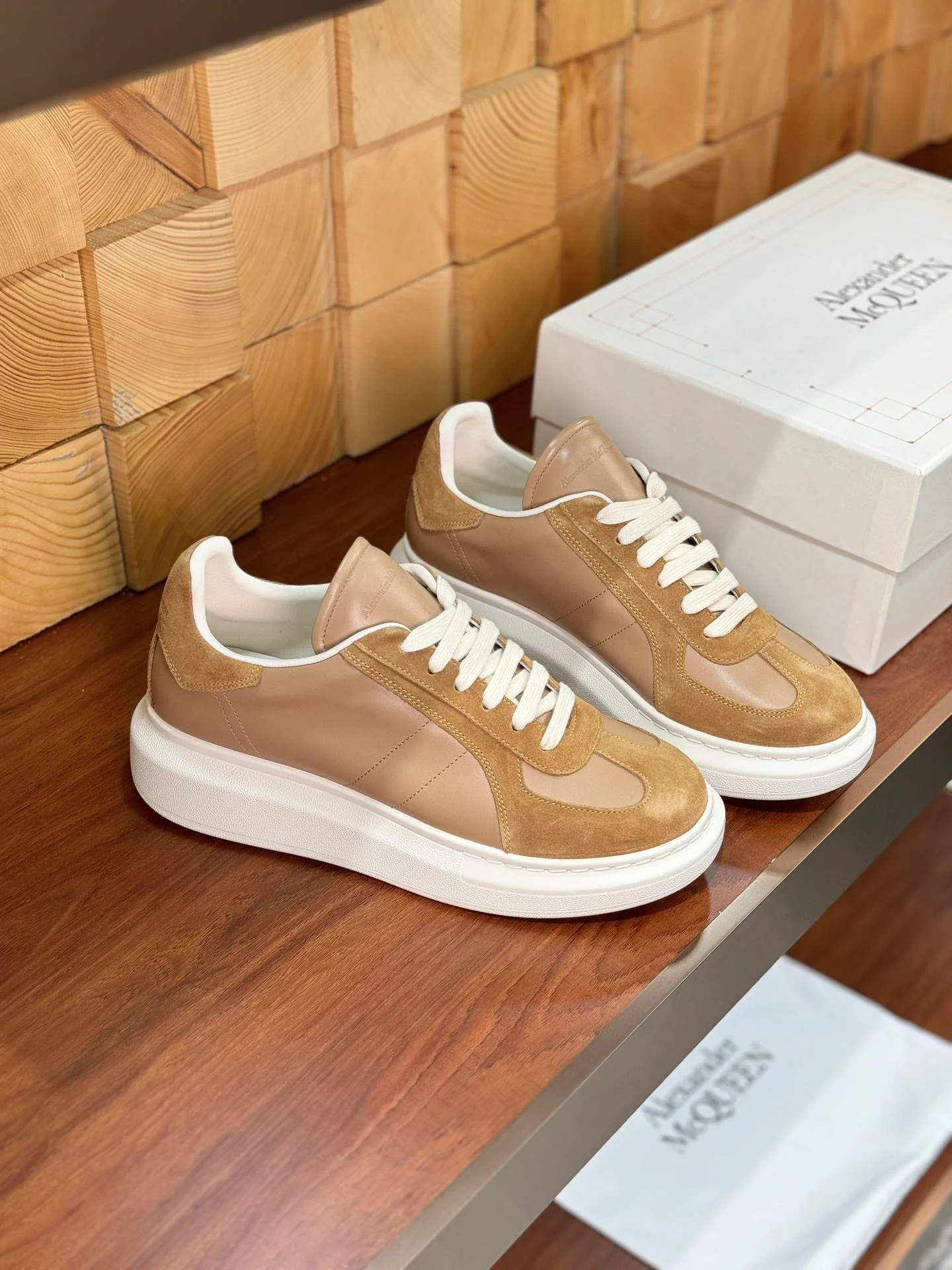 Top match Alexander Mcqueen Low Shoes