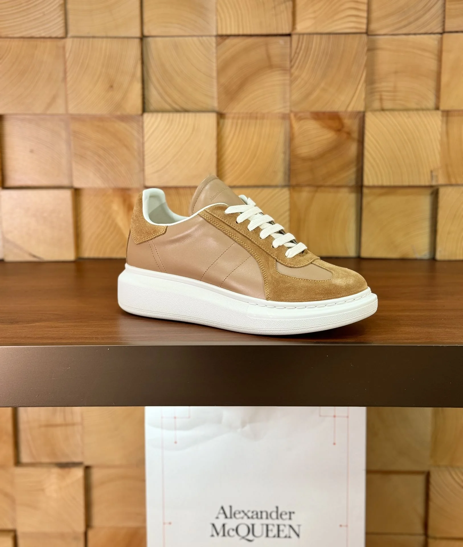 Top match Alexander Mcqueen Low Shoes