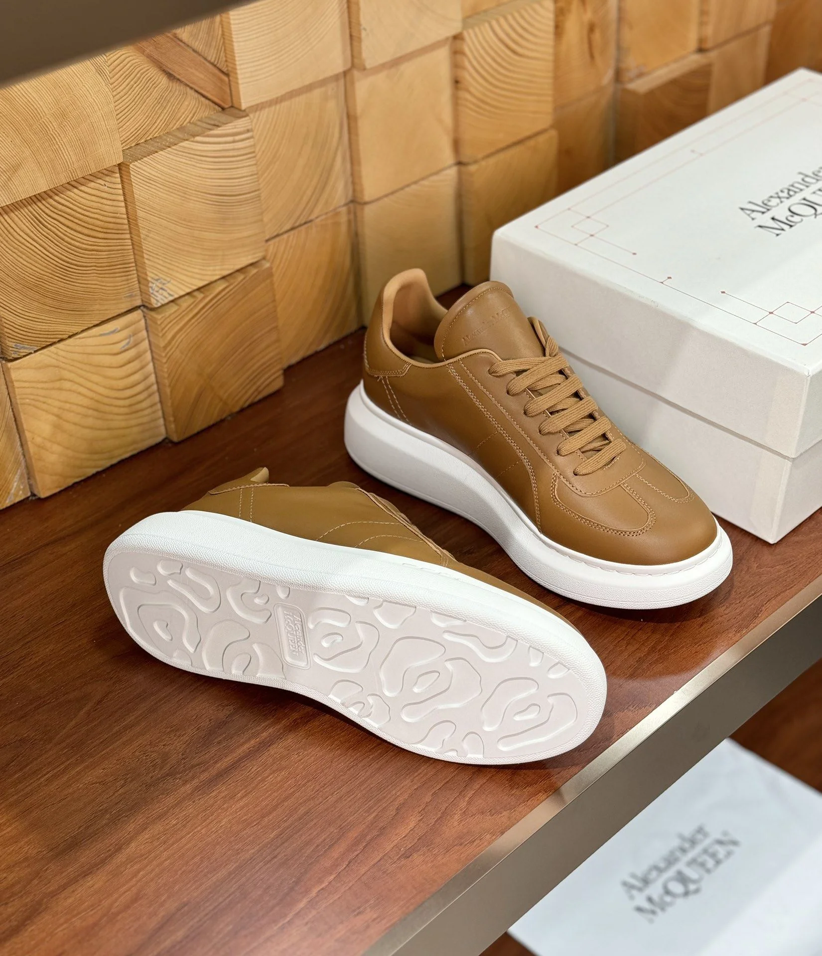 Perfect replica Alexander Mcqueen Low Shoes