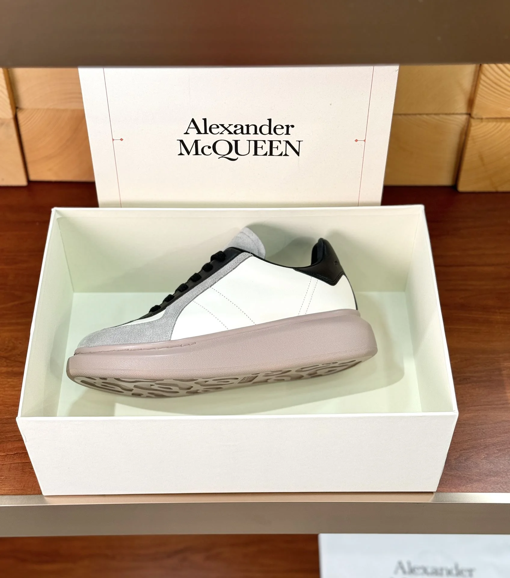 Perfect replica Alexander Mcqueen Low Shoes