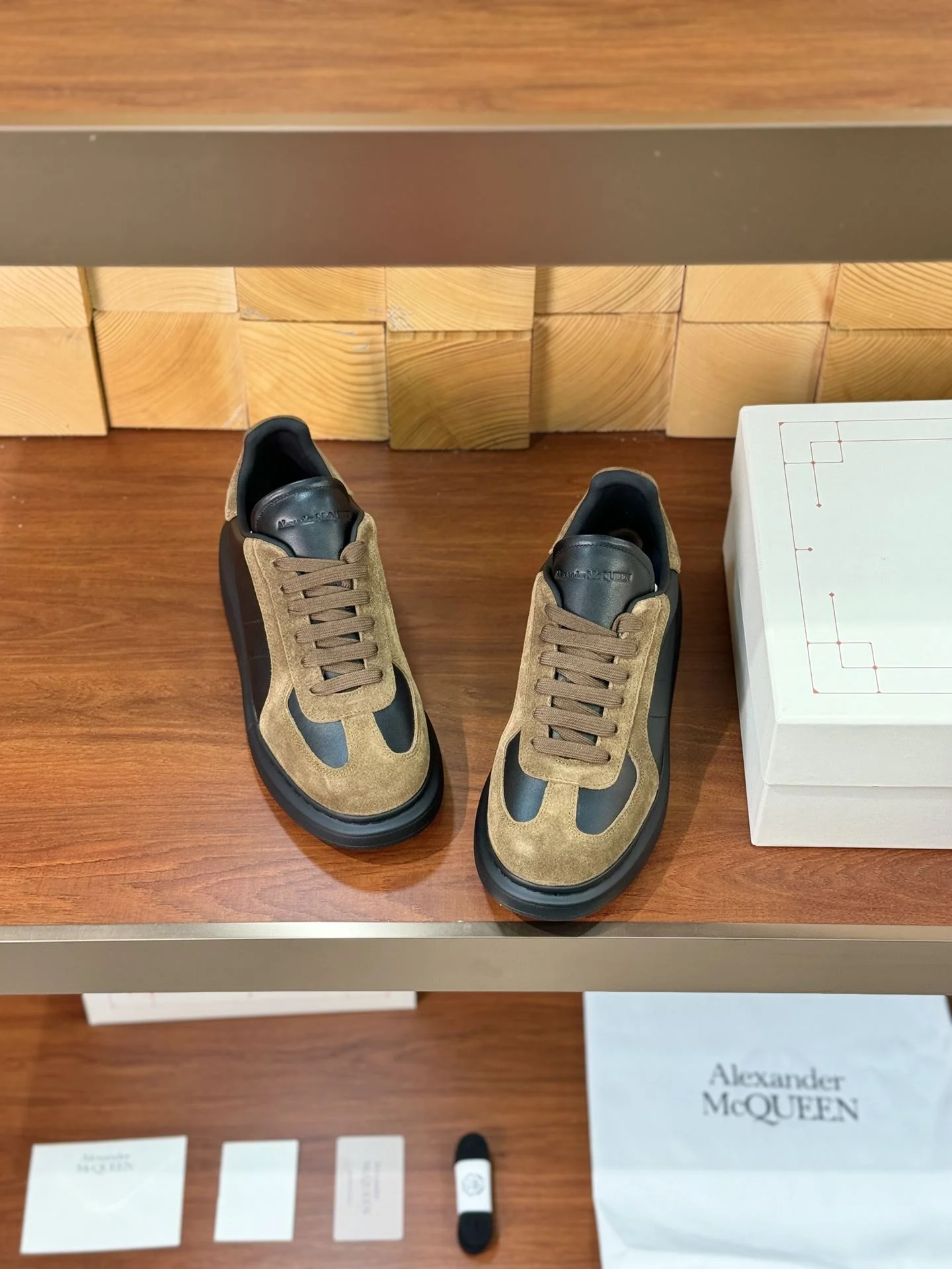 High accuracy Alexander Mcqueen Low Shoes