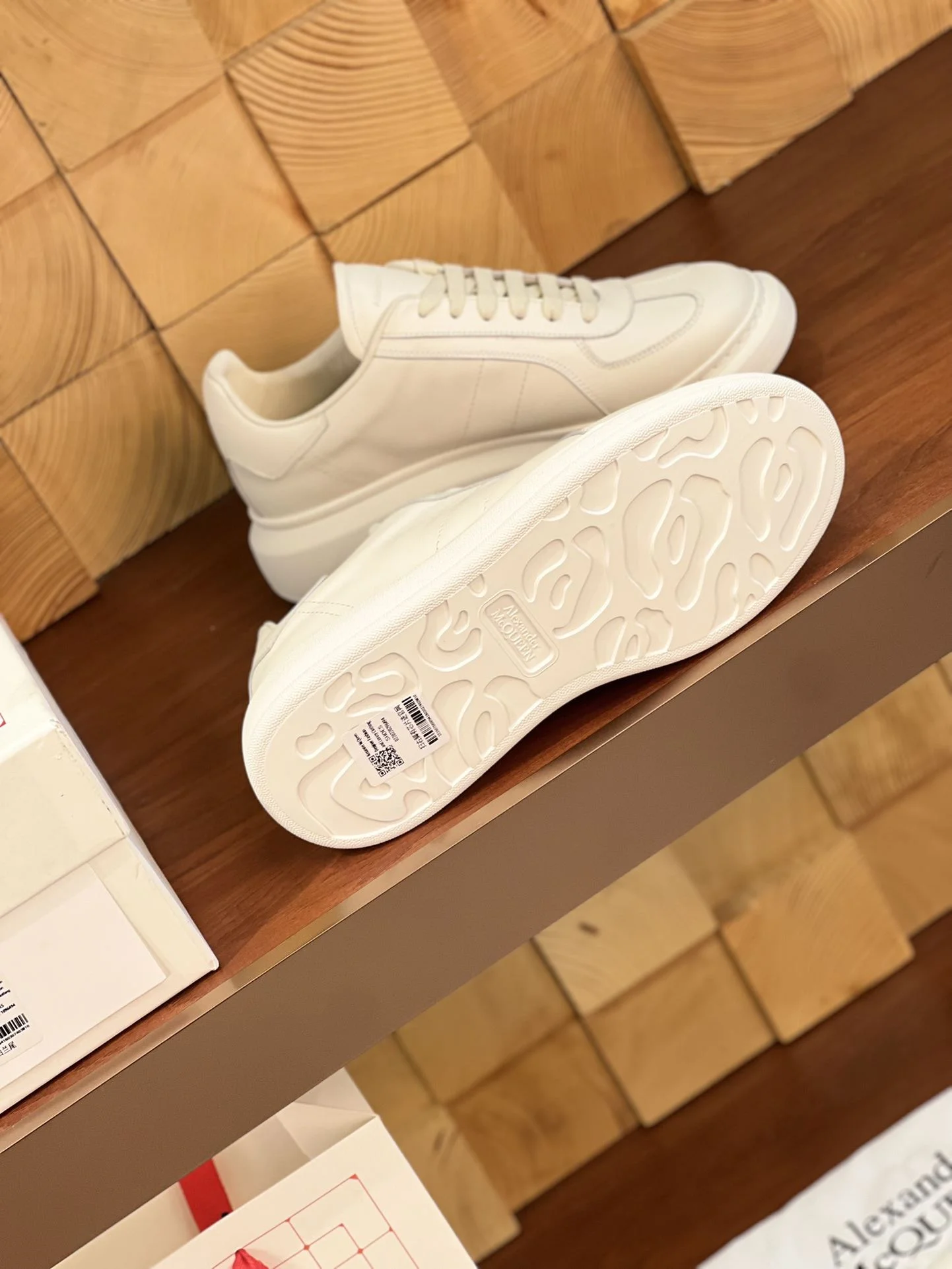 Real Alexander Mcqueen Low Shoes