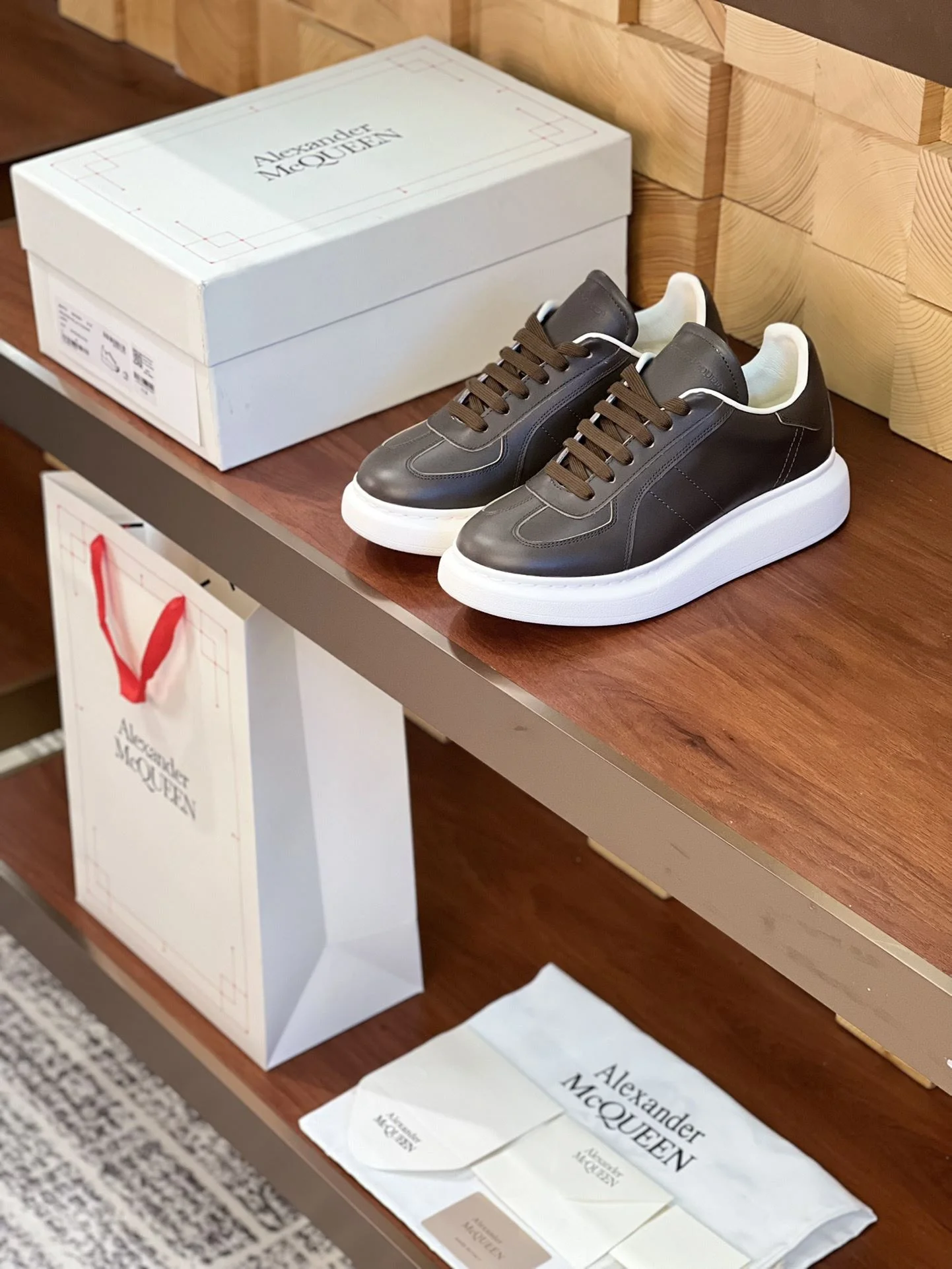 Alexander Mcqueen Low Shoes