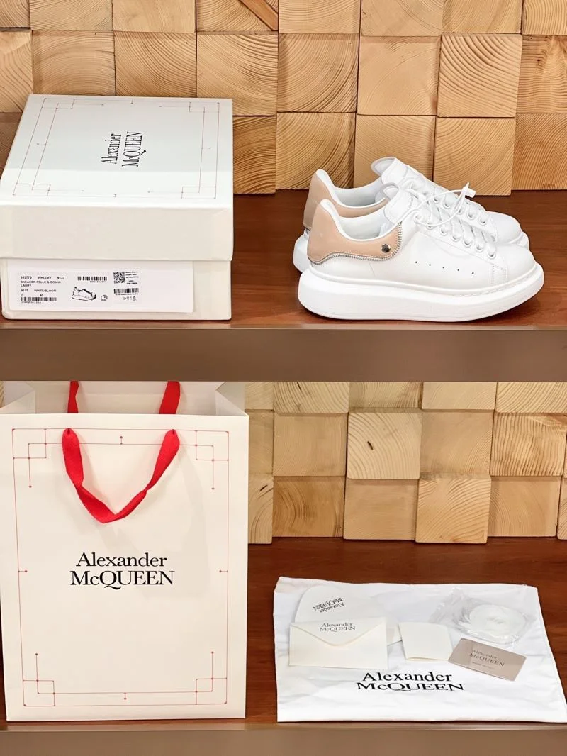 Indistinguishable Alexander Mcqueen Low Shoes