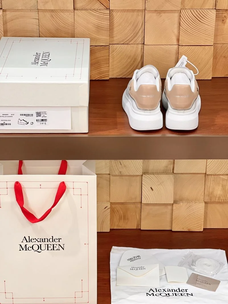 Indistinguishable Alexander Mcqueen Low Shoes