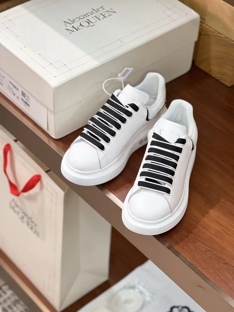 Mirror quality Alexander Mcqueen Low Shoes