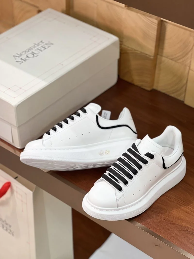 Mirror quality Alexander Mcqueen Low Shoes