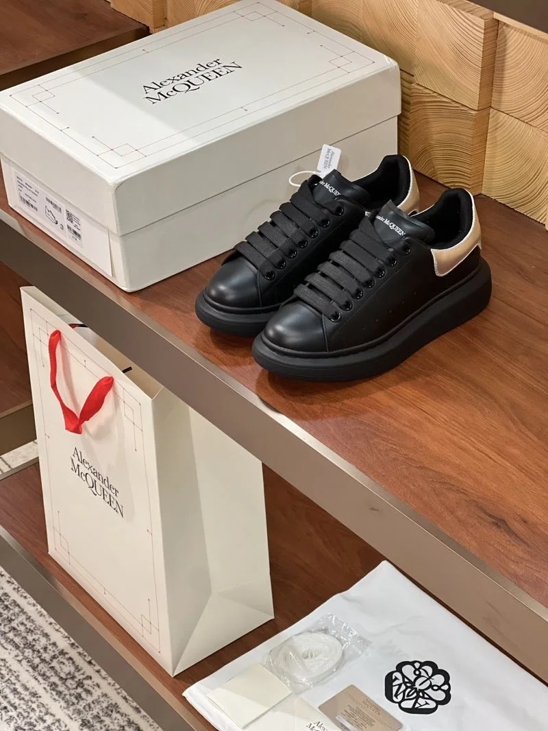 Genuine Alexander Mcqueen Low Shoes