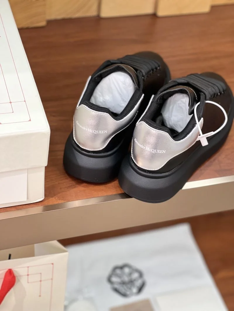 Genuine Alexander Mcqueen Low Shoes