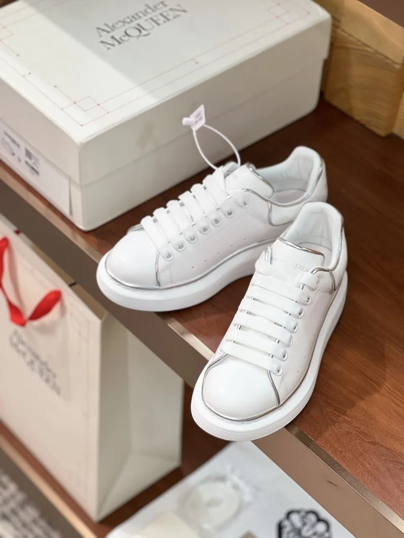 Brand-original Alexander Mcqueen Low Shoes