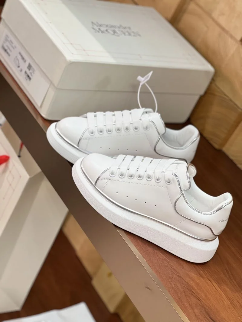 Brand-original Alexander Mcqueen Low Shoes