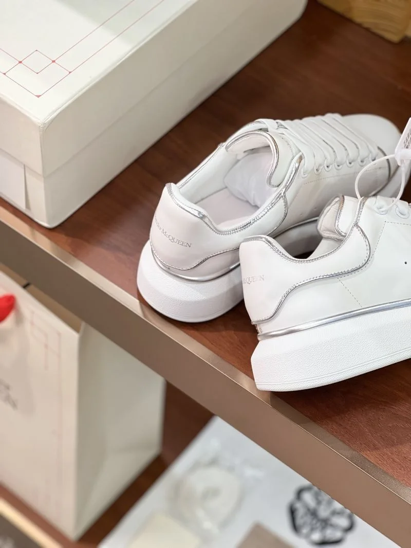 Brand-original Alexander Mcqueen Low Shoes