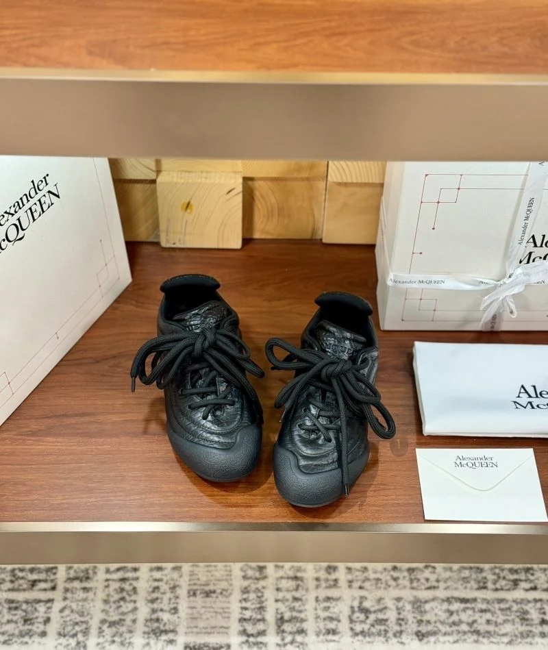 Alexander Mcqueen Low Shoes