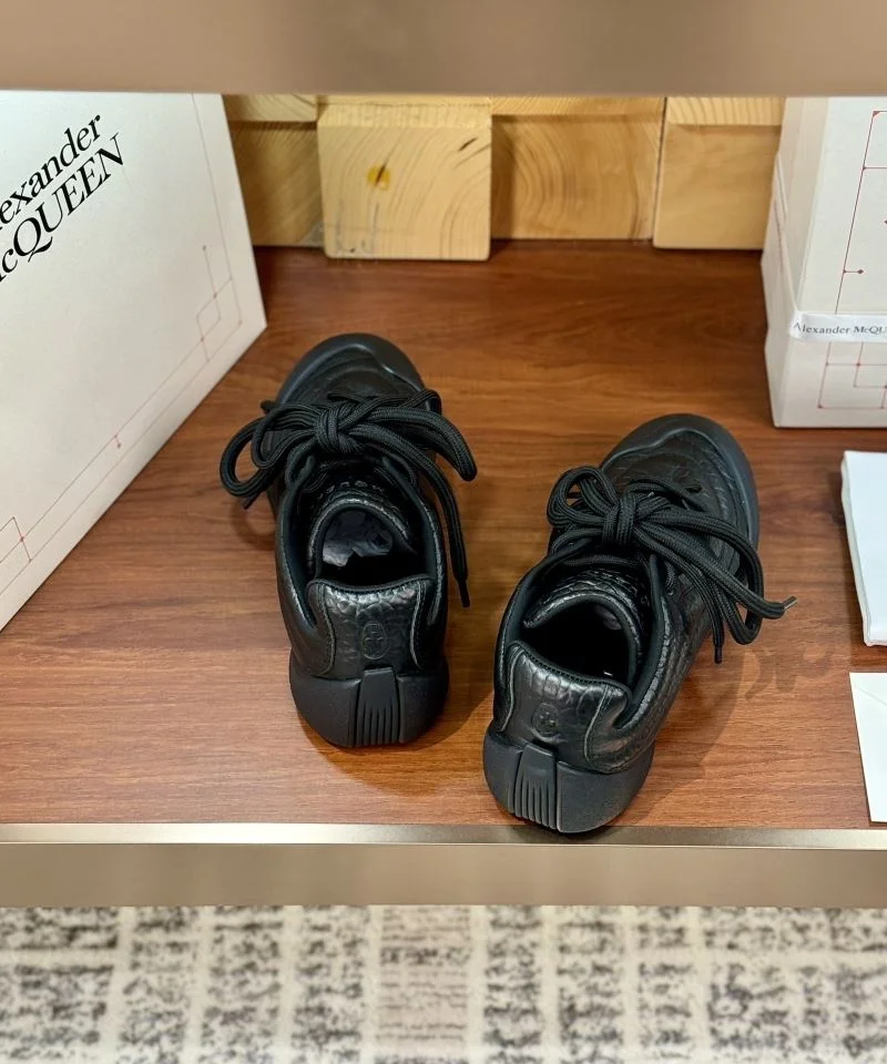 Official Alexander Mcqueen Low Shoes