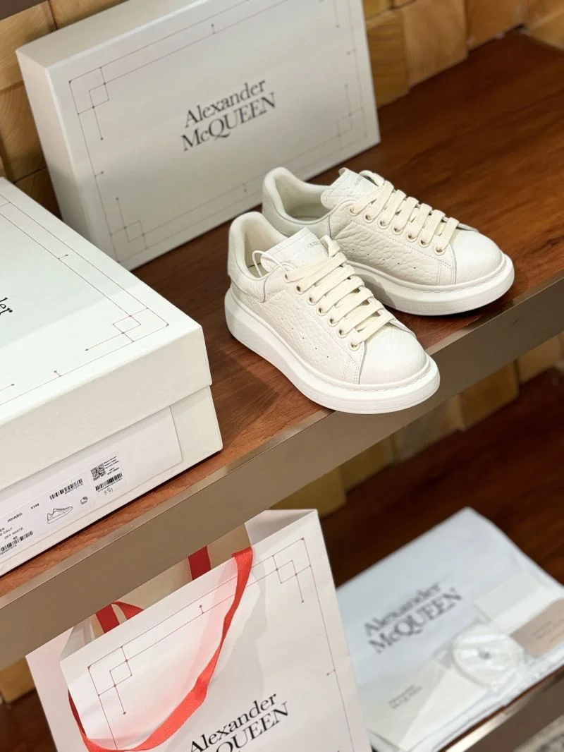 Brand-original Alexander Mcqueen Low Shoes
