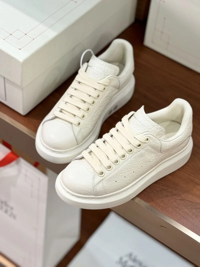 Brand-original Alexander Mcqueen Low Shoes