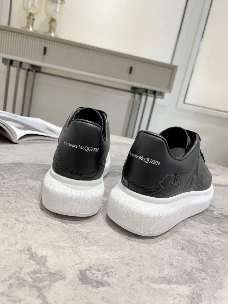 Reasonably priced Alexander Mcqueen Low Shoes