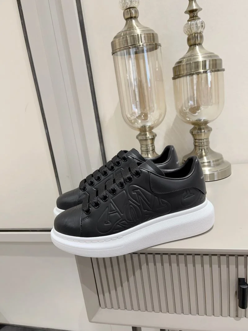 Reasonably priced Alexander Mcqueen Low Shoes