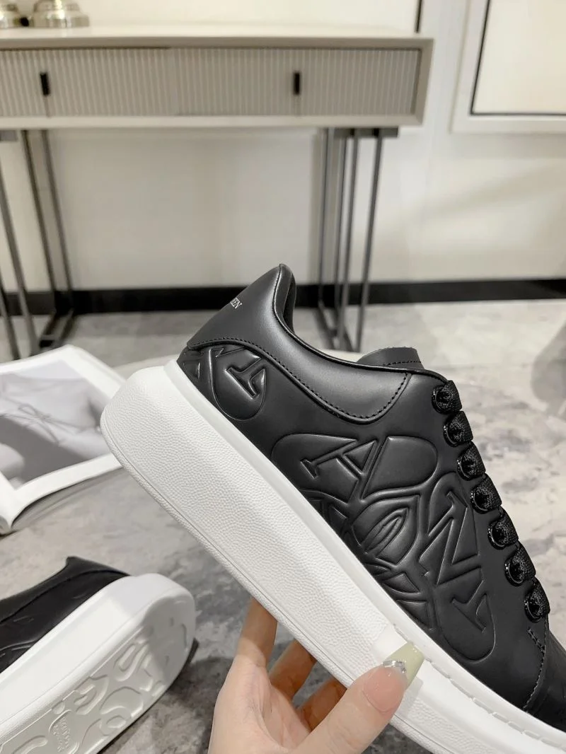 Reasonably priced Alexander Mcqueen Low Shoes