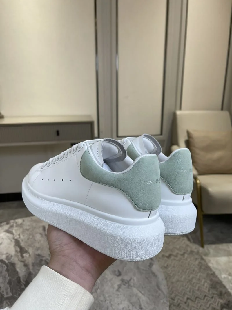 High fidelity Alexander Mcqueen Low Shoes