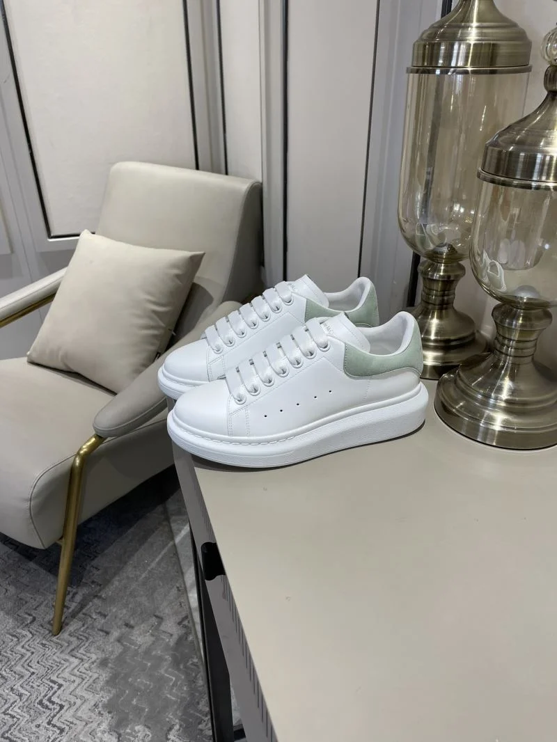 High fidelity Alexander Mcqueen Low Shoes