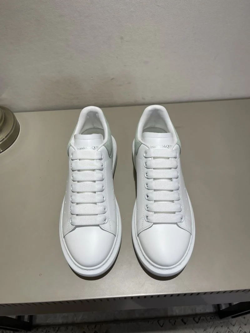 High fidelity Alexander Mcqueen Low Shoes
