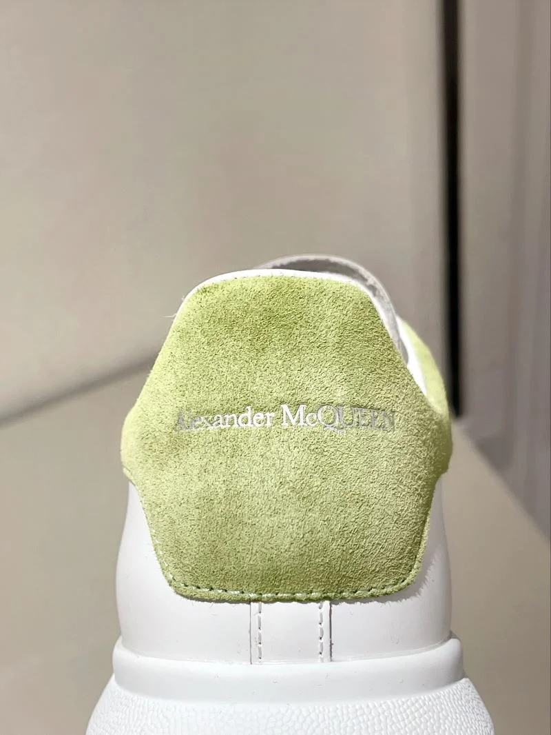 Exact replica Alexander Mcqueen Low Shoes