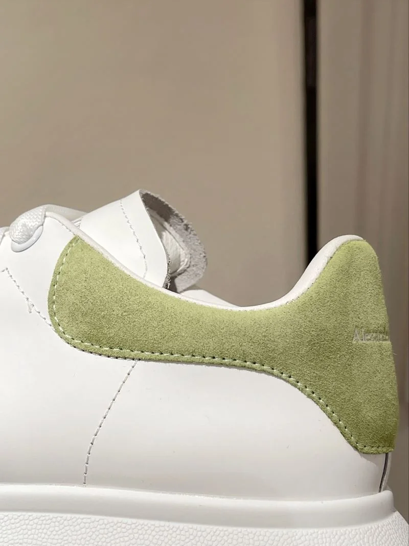 Exact replica Alexander Mcqueen Low Shoes