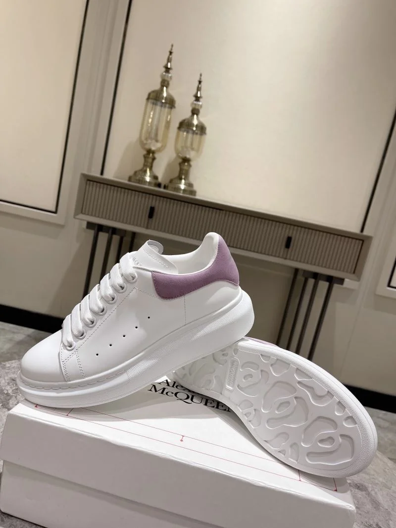 Value-priced Alexander Mcqueen Low Shoes