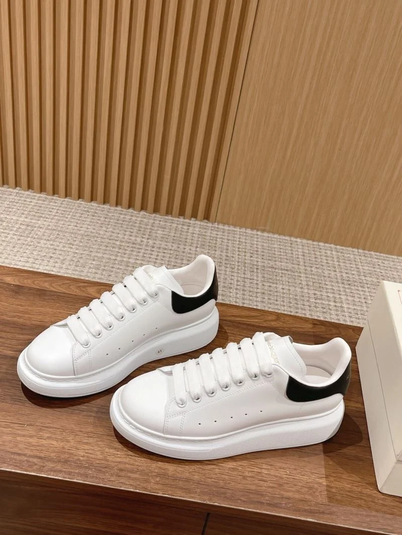 Alexander Mcqueen Low Shoes