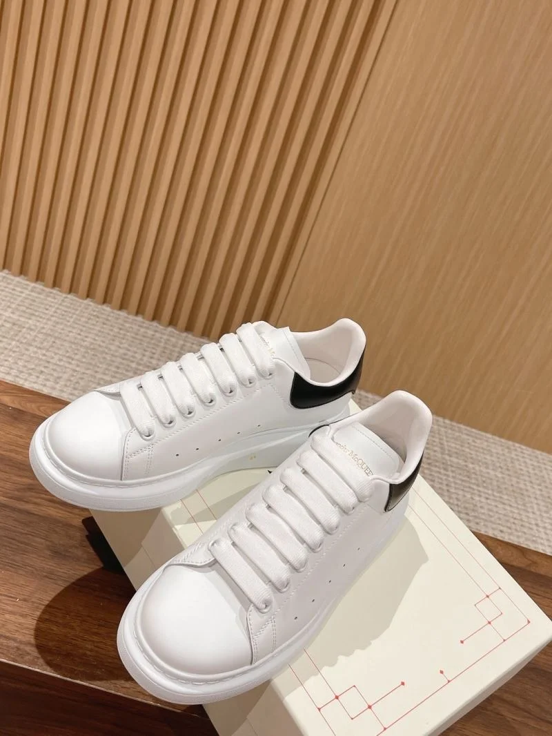 Real Alexander Mcqueen Low Shoes