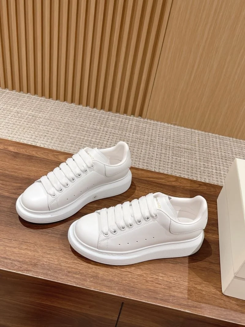 Alexander Mcqueen Low Shoes