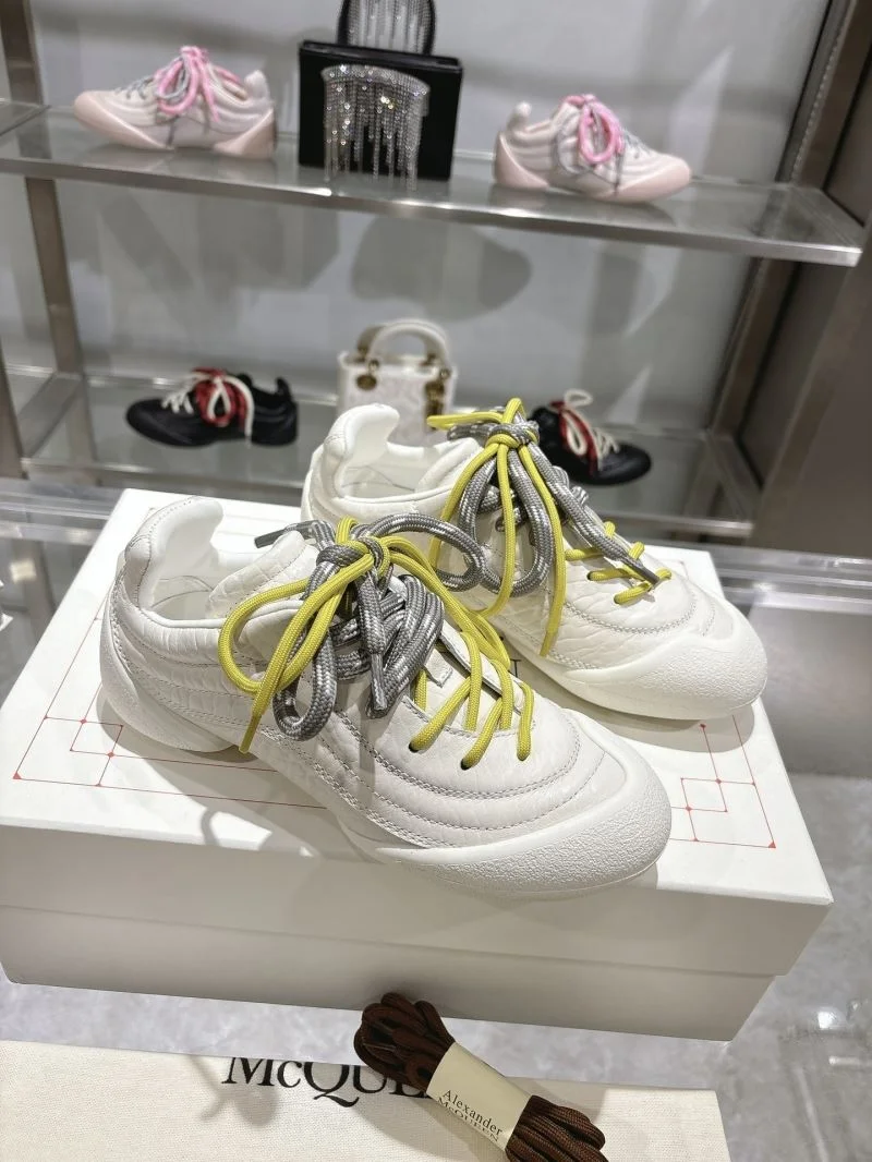 Precise copy Alexander Mcqueen Low Shoes